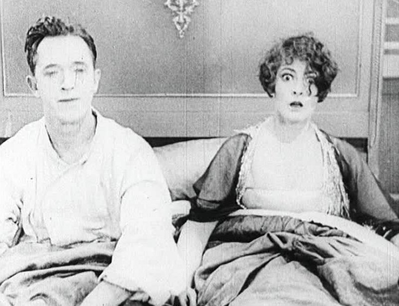 Slipping Wives (1927)